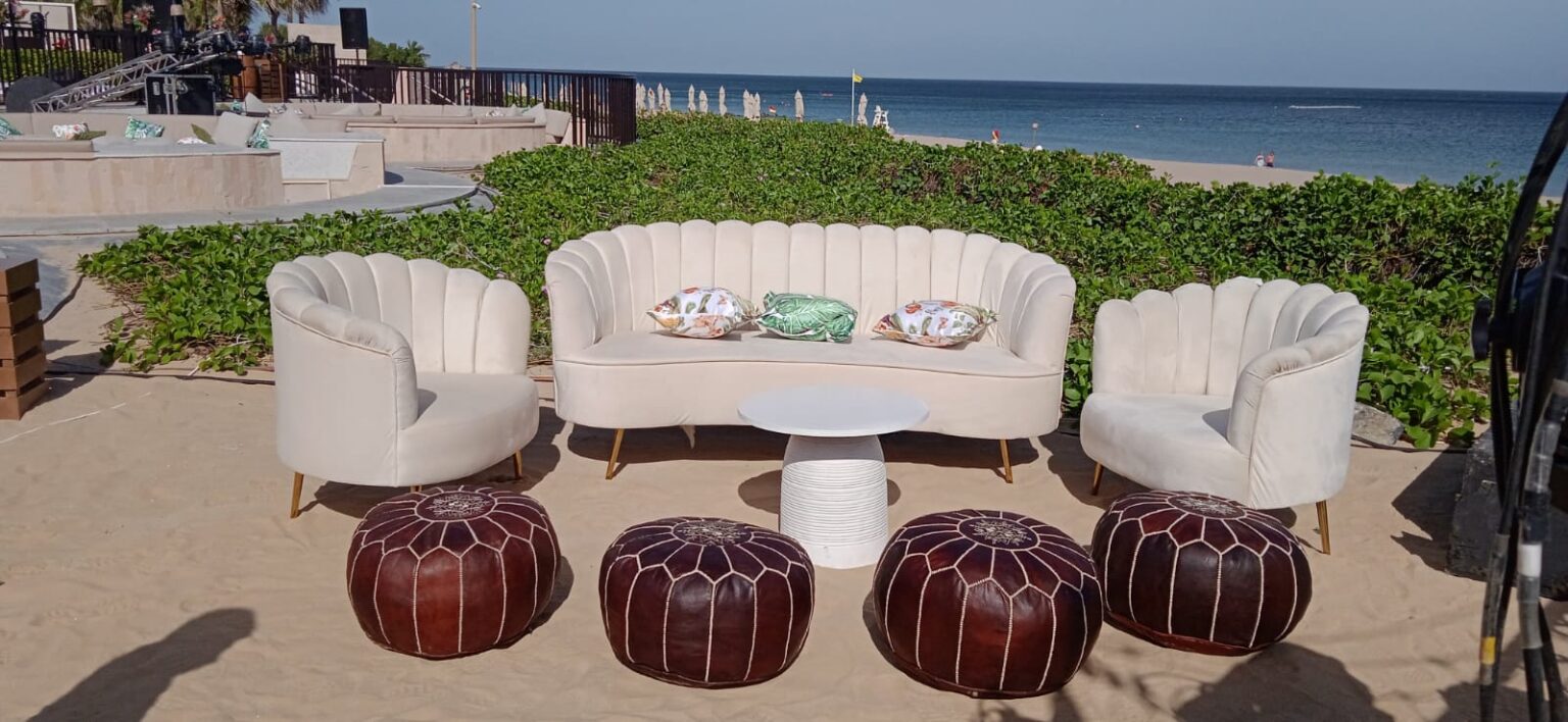 Sofas for Wedding Stage - Make Your Day Unforgettable!